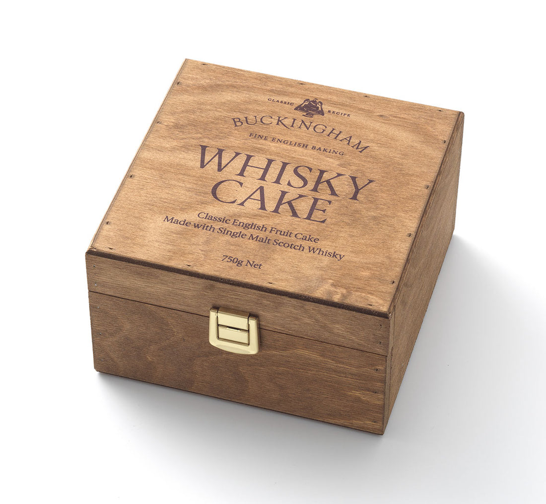 Whisky Cake in Wooden Gift Box. UK & EU delivery. – Buckingham-Cakes